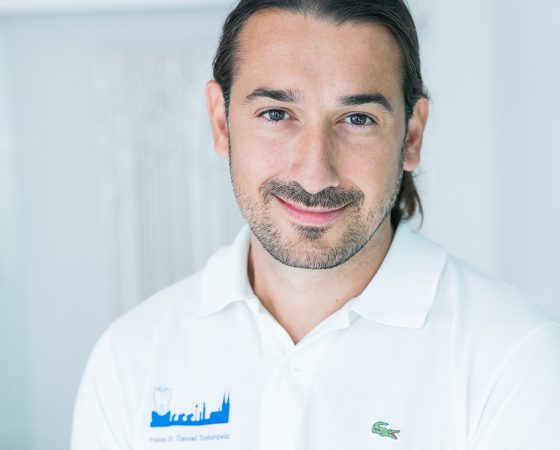 Dr. Daniel Todorovic | Zahnarztpraxis Dr. med. dent. Todorovic